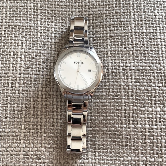 Fossil | Accessories | Fossil Large Silver Watch | Poshmark